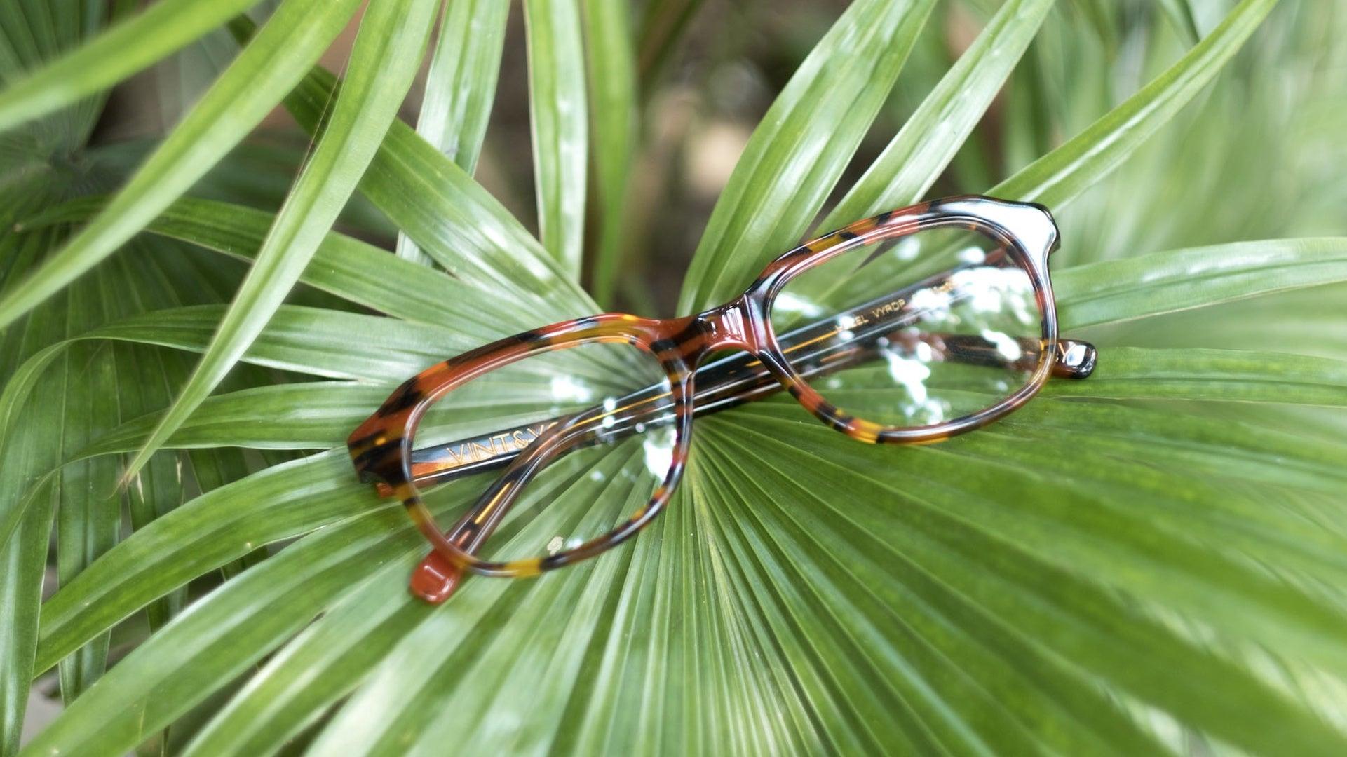 Do Blue Light Glasses Help With Eye Strain Vint And York do-blue-light-glasses-help-with-eye-strain-vint-and-york