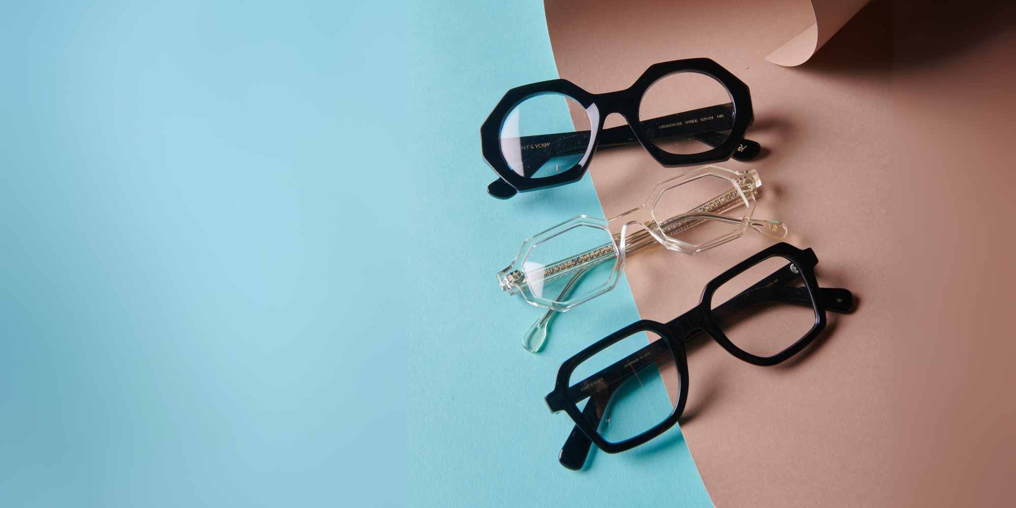 What are Acetate Glasses? A Guide for Aesthetics & Material
